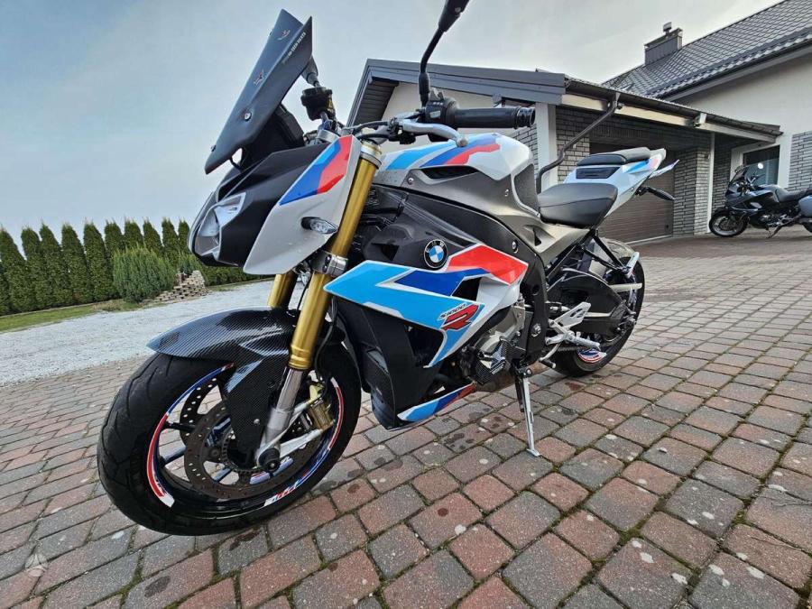 БМВ S 1000R 2015 в Каунас, объемом двигателя 1.00 л и пробегом 23 тыс. км за 7999 €, фото 4 на AUTOMOTO.COM.LV