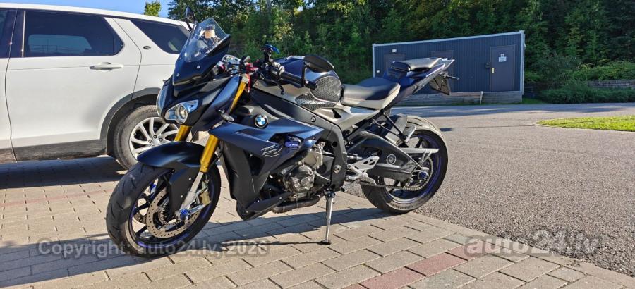 БМВ S 1000R 2015 в Раквере, объемом двигателя 0.00 л и пробегом 29 тыс. км за 8000 €, фото 4 на AUTOMOTO.COM.LV