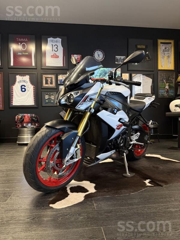 BMW S 1000R 2016 Rīga, ar dzinēja tilpumu 1.00 L un nobraukumu 0 tūkst. km par 6700 €, foto 3 vietnē AUTOMOTO.COM.LV