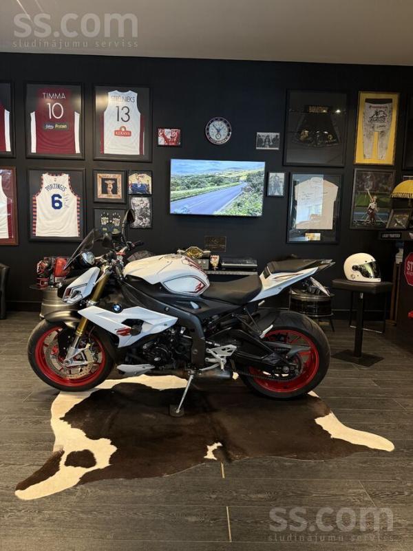 BMW S 1000R 2016 Rīga, ar dzinēja tilpumu 1.00 L un nobraukumu 0 tūkst. km par 6700 €, foto 5 vietnē AUTOMOTO.COM.LV