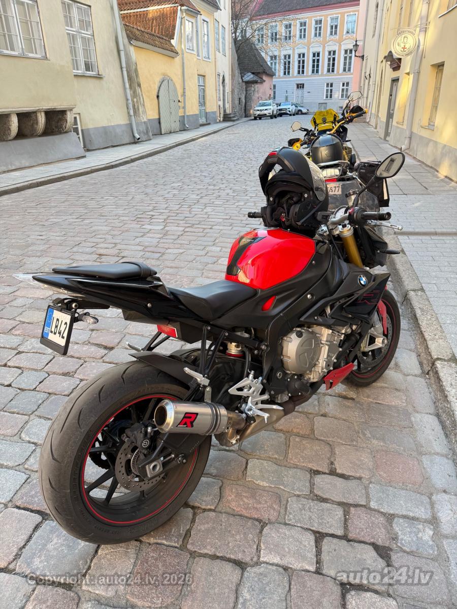 BMW S 1000R 2017 Tallina, ar dzinēja tilpumu 1.00 L un nobraukumu 20 tūkst. km par 8600 €, foto 5 vietnē AUTOMOTO.COM.LV