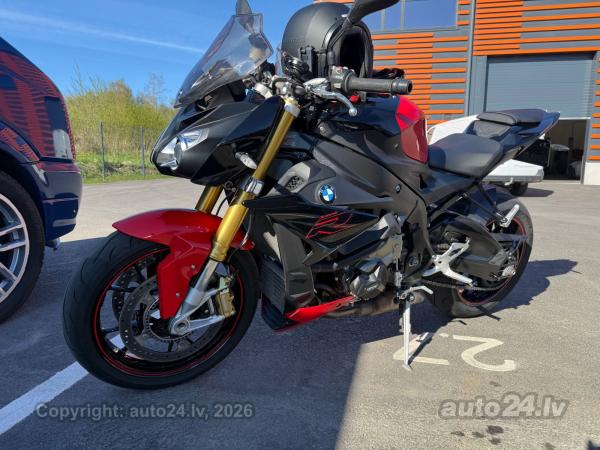 БМВ S 1000R 2017 в Таллин, объемом двигателя 1.00 л и пробегом 20 тыс. км за 8600 €, фото 5 на AUTOMOTO.COM.LV