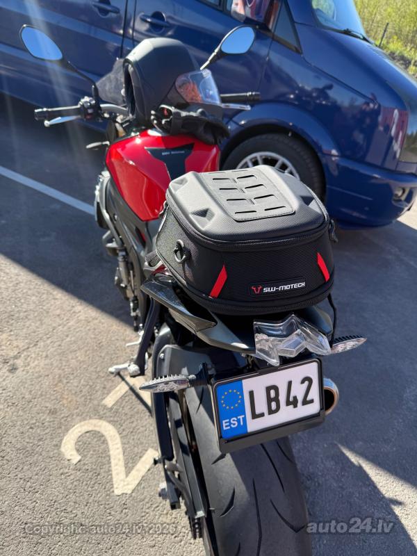 БМВ S 1000R 2017 в Таллин, объемом двигателя 1.00 л и пробегом 20 тыс. км за 8600 €, фото 8 на AUTOMOTO.COM.LV