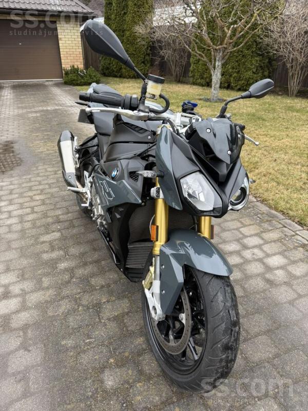 BMW S 1000R 2018 Rīga, ar dzinēja tilpumu 1.00 L un nobraukumu 0 tūkst. km par 10900 €, foto 3 vietnē AUTOMOTO.COM.LV
