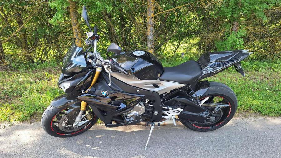 BMW S 1000R 2018 in Kaunas, with an engine capacity of 1.00 L and mileage of 27 thousand km for 7100 €, photo 8 on AUTOMOTO.COM.LV