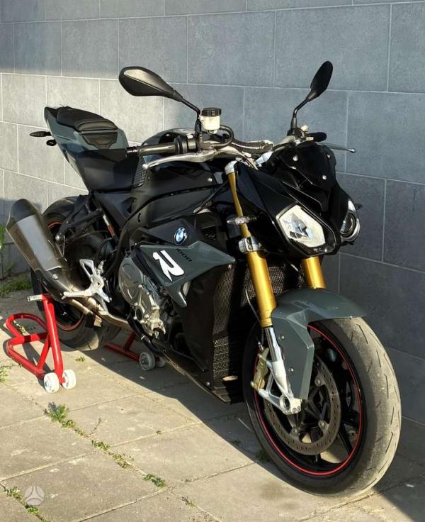 БМВ S 1000R 2018 в Вильнюс, объемом двигателя 1.00 л и пробегом 24 тыс. км за 8300 €, фото 6 на AUTOMOTO.COM.LV