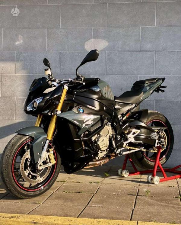 БМВ S 1000R 2018 в Вильнюс, объемом двигателя 1.00 л и пробегом 24 тыс. км за 8300 €, фото 10 на AUTOMOTO.COM.LV