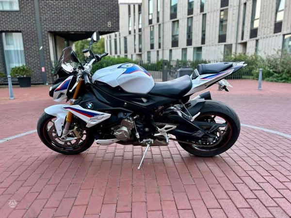 BMW S 1000R 2019 Viļņa, ar dzinēja tilpumu 1.00 L un nobraukumu 29 tūkst. km par 7600 €, foto 1 vietnē AUTOMOTO.COM.LV