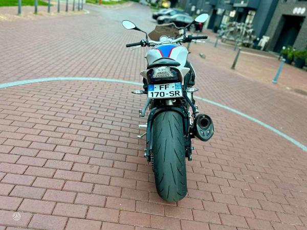 BMW S 1000R 2019 Viļņa, ar dzinēja tilpumu 1.00 L un nobraukumu 29 tūkst. km par 7600 €, foto 6 vietnē AUTOMOTO.COM.LV
