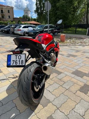 БМВ S 1000R 2022 в Бауска, объемом двигателя 1.00 л и пробегом 0 тыс. км за 13500 €, фото 8 на AUTOMOTO.COM.LV