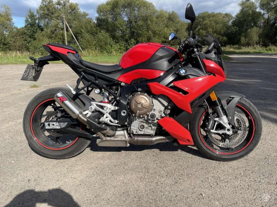 BMW S 1000R 2022 in Jonava, with an engine capacity of 1.00 L and mileage of 10 thousand km for 9000 €, photo 3 on AUTOMOTO.COM.LV