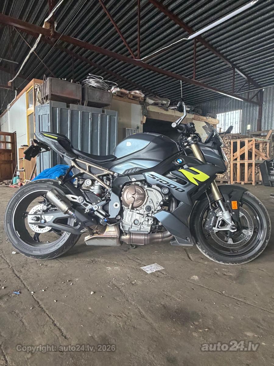 БМВ S 1000R 2023 в Таллин, объемом двигателя 1.00 л и пробегом 3 тыс. км за 13700 €, фото 1 на AUTOMOTO.COM.LV