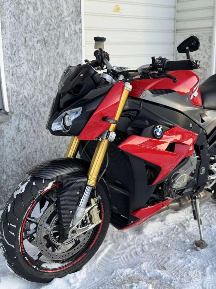 Sarkans BMW S 1000R 2014 Alīta, ar dzinēja tilpumu 1.00 L un nobraukumu 19 tūkst. km par 6900 €, foto 7 vietnē AUTOMOTO.COM.LV