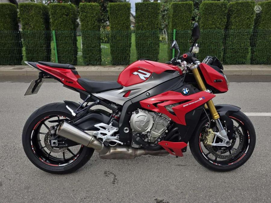 Sarkans BMW S 1000R 2015 Kretinga, ar dzinēja tilpumu 1.00 L un nobraukumu 52 tūkst. km par 6400 €, foto 5 vietnē AUTOMOTO.COM.LV