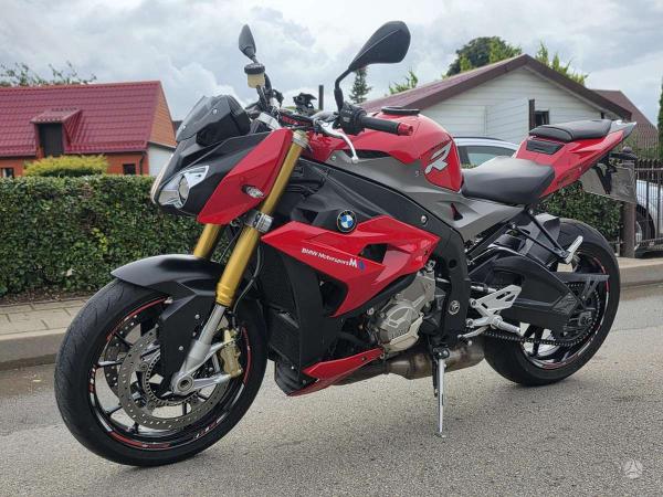 Sarkans BMW S 1000R 2015 Kretinga, ar dzinēja tilpumu 1.00 L un nobraukumu 52 tūkst. km par 6400 €, foto 8 vietnē AUTOMOTO.COM.LV