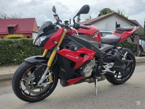 Sarkans BMW S 1000R 2015 Kretinga, ar dzinēja tilpumu 1.00 L un nobraukumu 52 tūkst. km par 6400 €, foto 8 vietnē AUTOMOTO.COM.LV