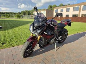 Sarkans BMW S 1000R 2018 Druskininkai, ar dzinēja tilpumu 1.00 L un nobraukumu 11 tūkst. km par 8800 €, foto 7 vietnē AUTOMOTO.COM.LV