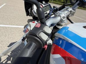 White BMW S 1000R 2015 in Vilnius, with an engine capacity of 1.00 L and mileage of 34 thousand km for 7200 €, photo 12 on AUTOMOTO.COM.LV