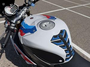 White BMW S 1000R 2015 in Vilnius, with an engine capacity of 1.00 L and mileage of 34 thousand km for 7200 €, photo 14 on AUTOMOTO.COM.LV