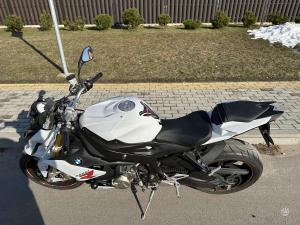 White BMW S 1000R 2017 in Klaipeda, with an engine capacity of 1.00 L and mileage of 13 thousand km for 7900 €, photo 10 on AUTOMOTO.COM.LV