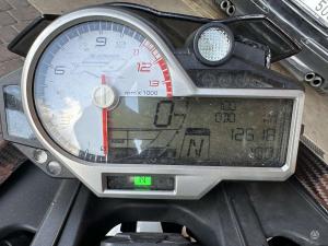 White BMW S 1000R 2017 in Klaipeda, with an engine capacity of 1.00 L and mileage of 13 thousand km for 7900 €, photo 11 on AUTOMOTO.COM.LV