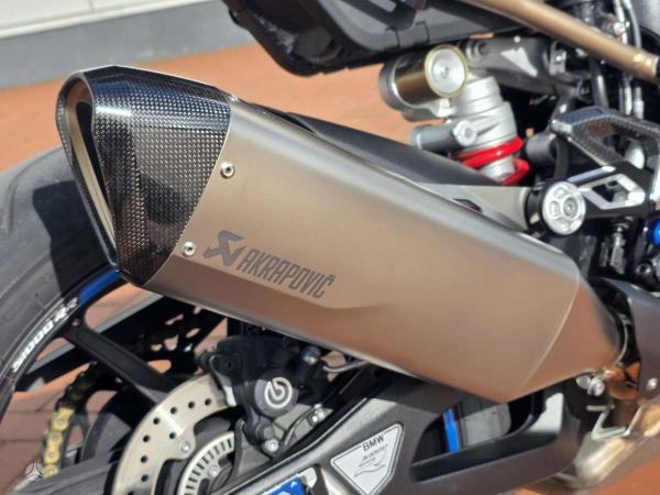White BMW S 1000R 2021 in Kretinga, with an engine capacity of 1.00 L and mileage of 11 thousand km for 12600 €, photo 8 on AUTOMOTO.COM.LV