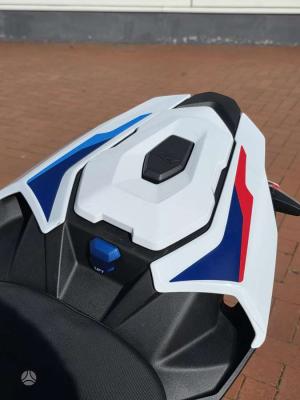 White BMW S 1000R 2021 in Kretinga, with an engine capacity of 1.00 L and mileage of 11 thousand km for 12600 €, photo 13 on AUTOMOTO.COM.LV
