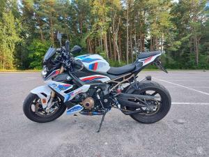 White BMW S 1000R 2022 in Klaipeda, with an engine capacity of 1.00 L and mileage of 27 thousand km for 12000 €, photo  on AUTOMOTO.COM.LV