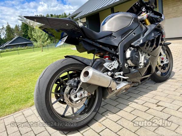 Черный БМВ S 1000RR 2011 в Тарту, объемом двигателя 0.00 л и пробегом 44 тыс. км за 8400 €, фото 6 на AUTOMOTO.COM.LV