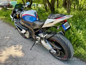 Black BMW S 1000RR 2012 in Tallinn, with an engine capacity of 1.00 L and mileage of 38 thousand km for 8999 €, photo 7 on AUTOMOTO.COM.LV