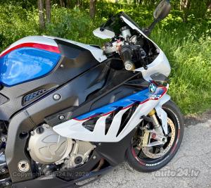 Black BMW S 1000RR 2012 in Tallinn, with an engine capacity of 1.00 L and mileage of 38 thousand km for 8999 €, photo 8 on AUTOMOTO.COM.LV