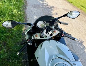Black BMW S 1000RR 2012 in Tallinn, with an engine capacity of 1.00 L and mileage of 38 thousand km for 8999 €, photo 10 on AUTOMOTO.COM.LV
