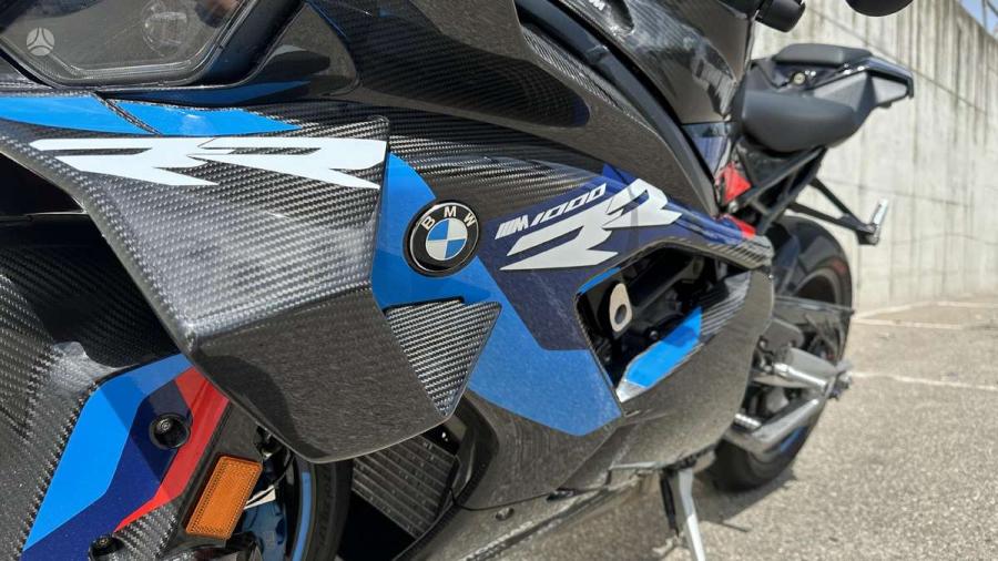 Melns BMW S 1000RR 2023 Viļņa, ar dzinēja tilpumu 1.00 L un nobraukumu 9 tūkst. km par 26900 €, foto 7 vietnē AUTOMOTO.COM.LV