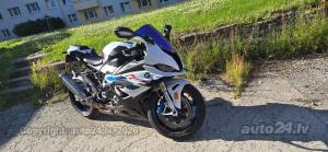 Black BMW S 1000RR 2023 in Tallinn, with an engine capacity of 1.00 L and mileage of 8 thousand km for 25000 €, photo 4 on AUTOMOTO.COM.LV