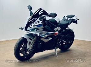 Black BMW S 1000RR 2023 in Tallinn, with an engine capacity of 1.00 L and mileage of 8 thousand km for 25000 €, photo 9 on AUTOMOTO.COM.LV