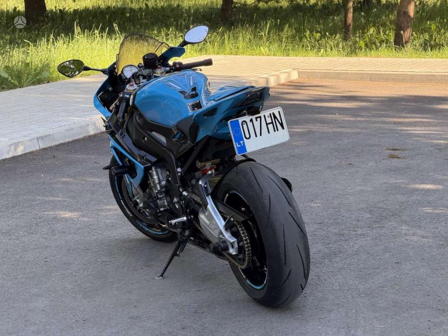 Blue BMW S 1000RR 2012 in Vilnius, with an engine capacity of 1.00 L and mileage of 37 thousand km for 8200 €, photo 9 on AUTOMOTO.COM.LV