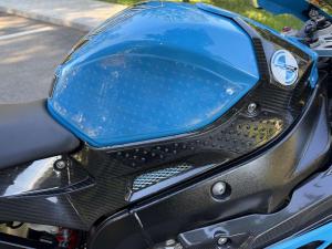 Blue BMW S 1000RR 2012 in Vilnius, with an engine capacity of 1.00 L and mileage of 37 thousand km for 8200 €, photo 21 on AUTOMOTO.COM.LV