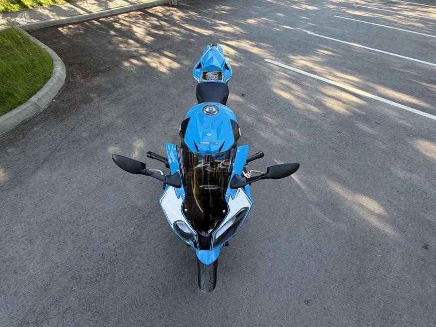Blue BMW S 1000RR 2012 in Vilnius, with an engine capacity of 1.00 L and mileage of 37 thousand km for 8200 €, photo 24 on AUTOMOTO.COM.LV