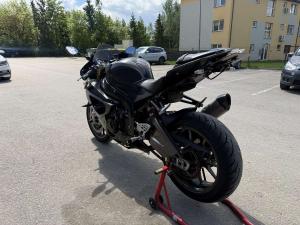 Pelēks BMW S 1000RR 2011 Kauņa, ar dzinēja tilpumu 1.00 L un nobraukumu 53 tūkst. km par 7500 €, foto 5 vietnē AUTOMOTO.COM.LV