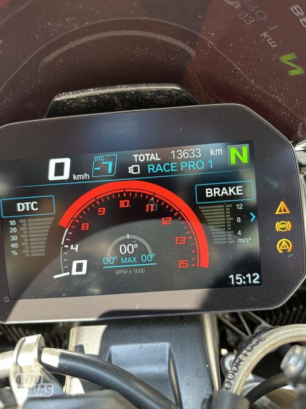 Grey BMW S 1000RR 2021 in Vilnius, with an engine capacity of 1.00 L and mileage of 13 thousand km for 16000 €, photo 6 on AUTOMOTO.COM.LV