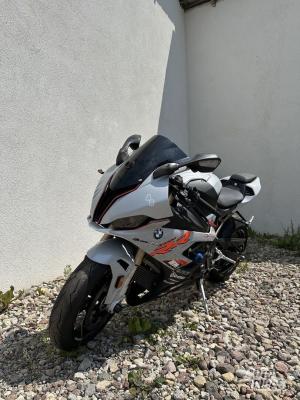 Grey BMW S 1000RR 2021 in Vilnius, with an engine capacity of 1.00 L and mileage of 13 thousand km for 16000 €, photo 7 on AUTOMOTO.COM.LV
