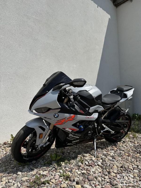 Grey BMW S 1000RR 2021 in Vilnius, with an engine capacity of 1.00 L and mileage of 13 thousand km for 16000 €, photo 8 on AUTOMOTO.COM.LV