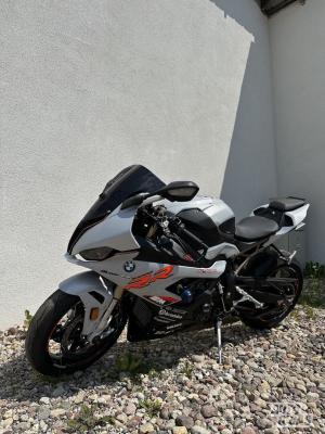 Grey BMW S 1000RR 2021 in Vilnius, with an engine capacity of 1.00 L and mileage of 13 thousand km for 16000 €, photo 8 on AUTOMOTO.COM.LV