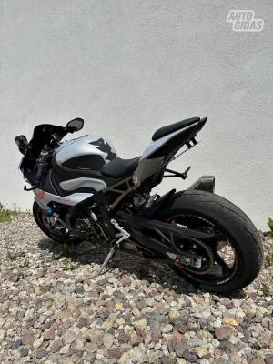 Grey BMW S 1000RR 2021 in Vilnius, with an engine capacity of 1.00 L and mileage of 13 thousand km for 16000 €, photo 9 on AUTOMOTO.COM.LV
