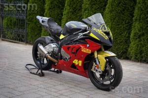 БМВ S 1000RR 2010 в Добеле, объемом двигателя 1.00 л и пробегом 0 тыс. км за 6000 €, фото 3 на AUTOMOTO.COM.LV