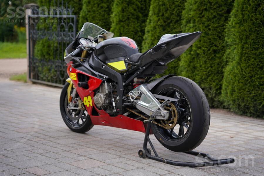 БМВ S 1000RR 2010 в Добеле, объемом двигателя 1.00 л и пробегом 0 тыс. км за 6000 €, фото 5 на AUTOMOTO.COM.LV