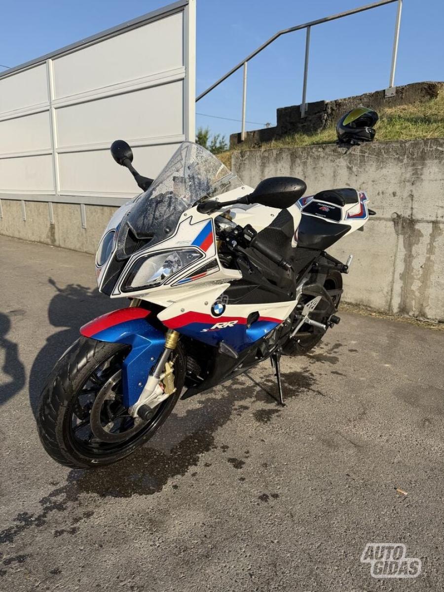 BMW S 1000RR 2010 in Alytus, with an engine capacity of 0.00 L and mileage of 21 thousand km for 8500 €, photo 1 on AUTOMOTO.COM.LV