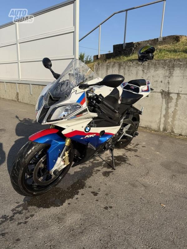 BMW S 1000RR 2010 Alīta, ar dzinēja tilpumu 0.00 L un nobraukumu 21 tūkst. km par 8500 €, foto 2 vietnē AUTOMOTO.COM.LV