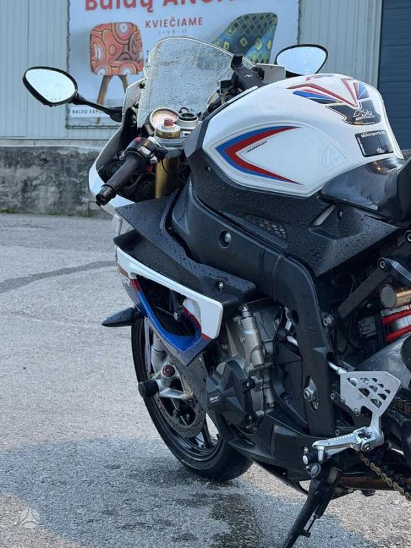 БМВ S 1000RR 2010 в Алитус, объемом двигателя 1.00 л и пробегом 21 тыс. км за 7500 €, фото 6 на AUTOMOTO.COM.LV