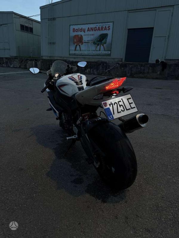 БМВ S 1000RR 2010 в Алитус, объемом двигателя 1.00 л и пробегом 21 тыс. км за 7500 €, фото 10 на AUTOMOTO.COM.LV